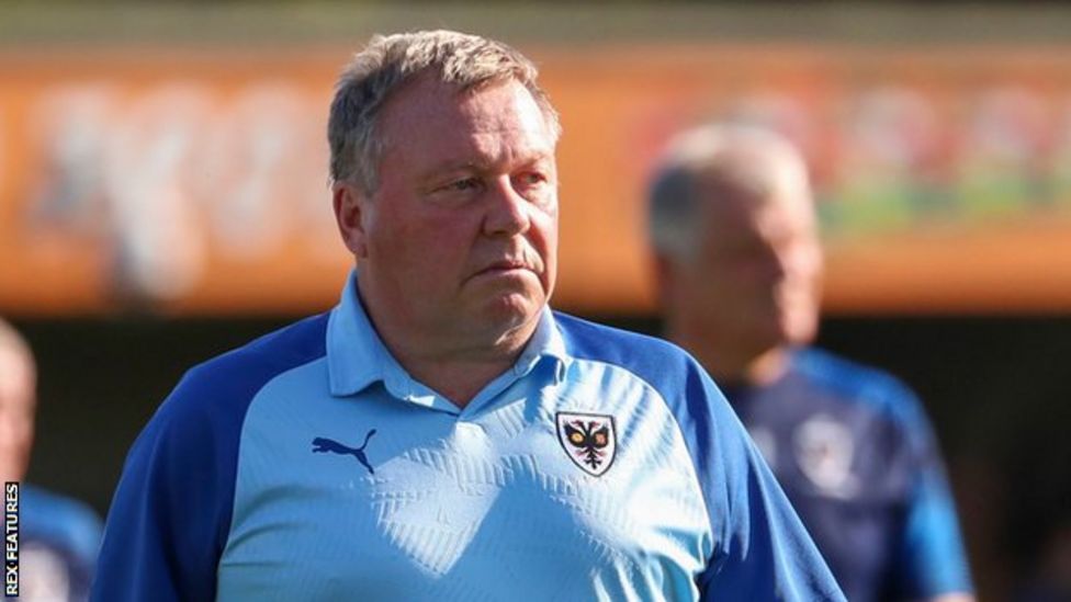 Wally Downes: AFC Wimbledon part with manager - BBC Sport