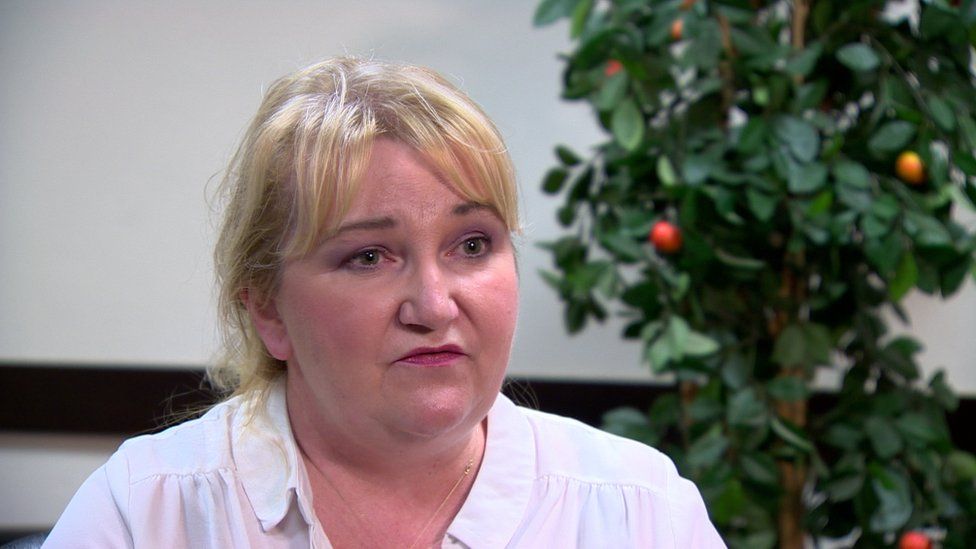 Queen's University to lead body toxins research - BBC News