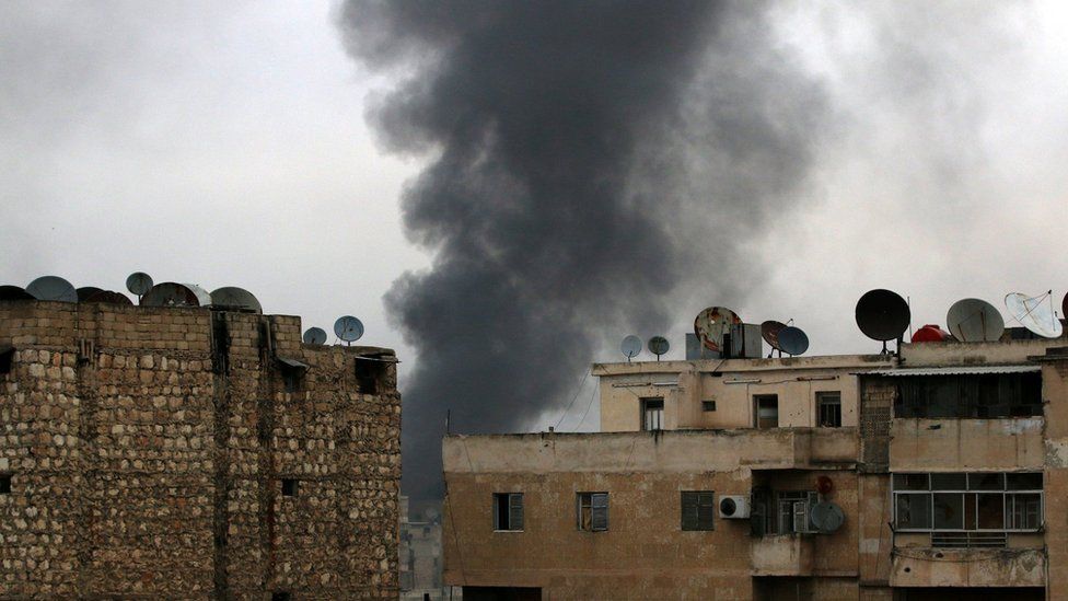 Aleppo battle: Syria forces 'seize more rebel-held areas' - BBC News