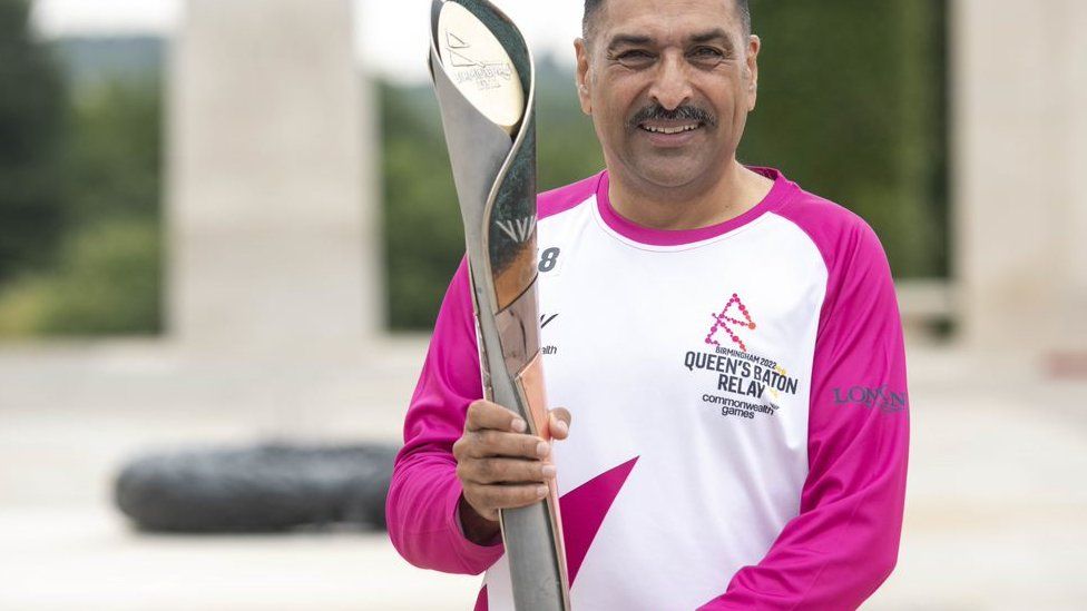 Queen's Baton arrives in champion swimmer Adam Peaty's hometown - BBC News