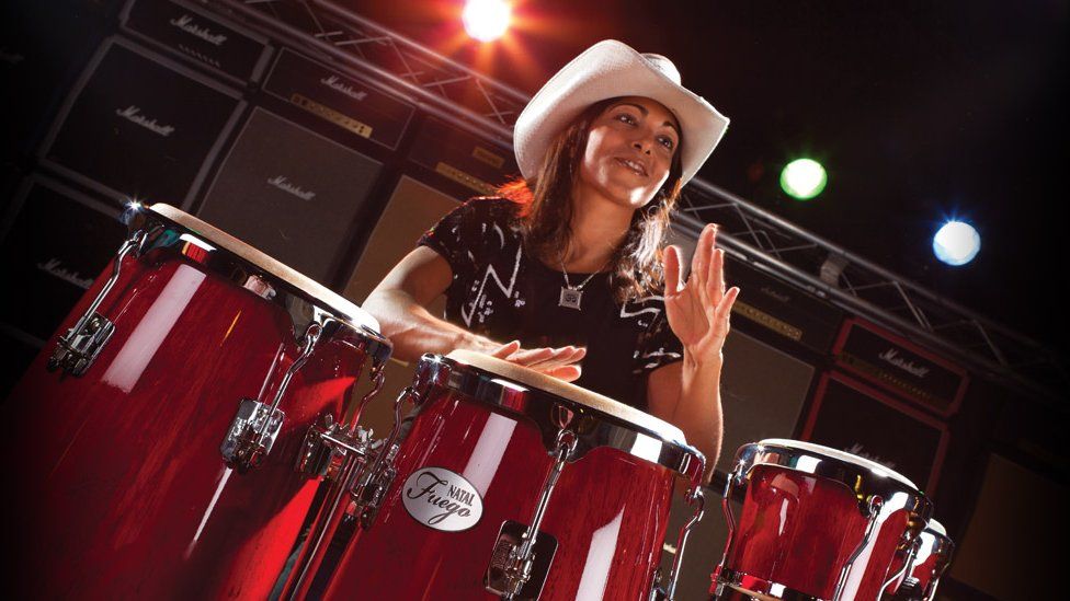 Shake, rattle and charge: Harnessing the power of music - BBC News