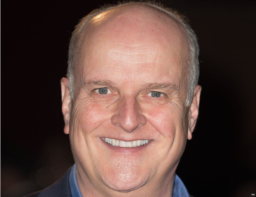 Simon Cowell: One Direction don't need masterplan - BBC News