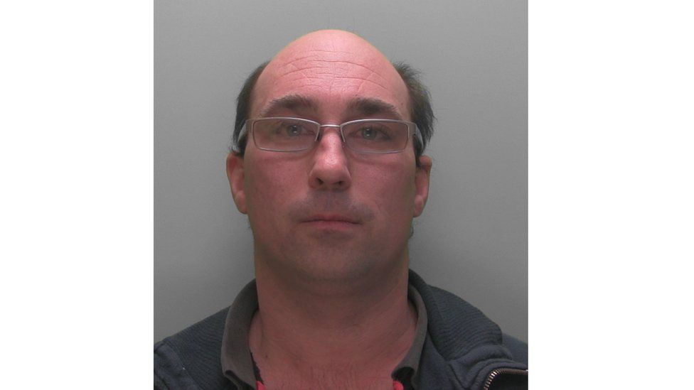 Ex-Jersey honorary policeman jailed for child sex images - BBC News