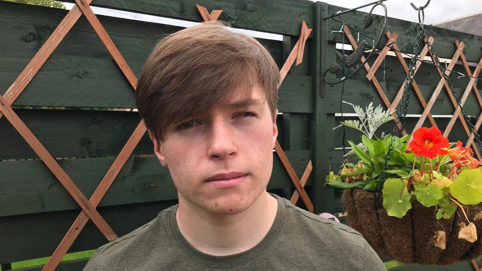 Scotland's exams: 'I'm over the moon... and so are all my pals' - BBC News