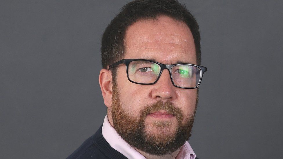 Third leader in six months takes Scottish Borders Council helm - BBC News