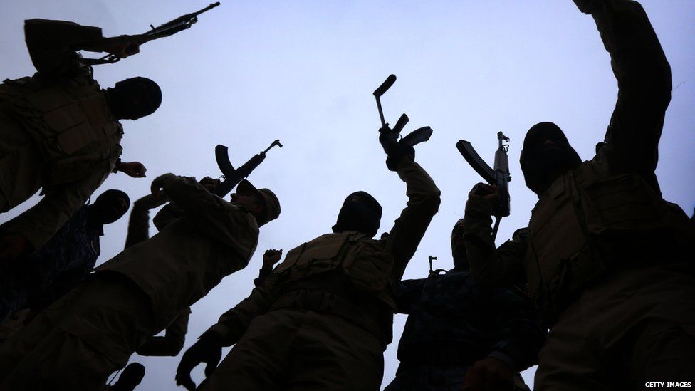 Australia investigates Islamic State 'hit list' claims - BBC News