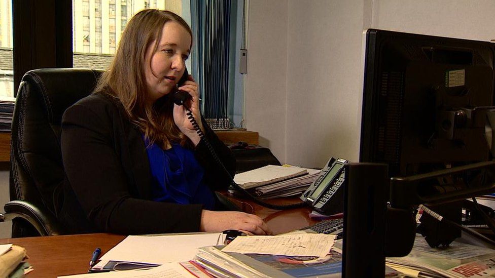 Call for swifter action to identify contaminated blood victims - BBC News