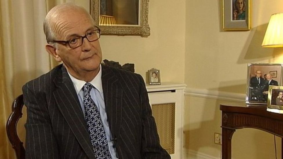 PJ Mara: Former Irish government press secretary dies at 73 - BBC News