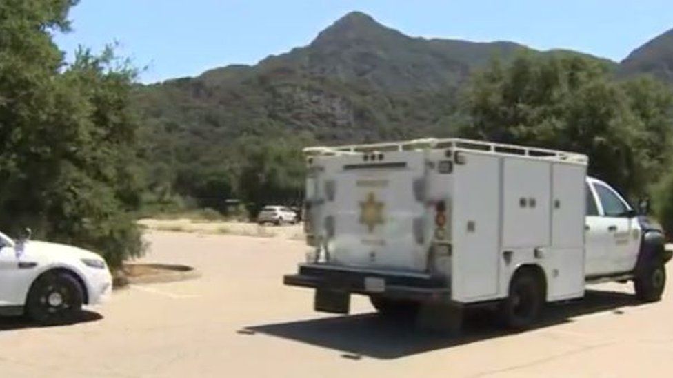 California scientist shot dead while camping with daughters - BBC News