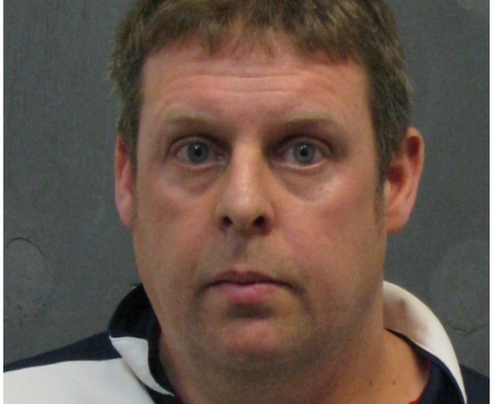 Convicted rapist Barry Hall 'fought Islamic State' in Iraq - BBC News