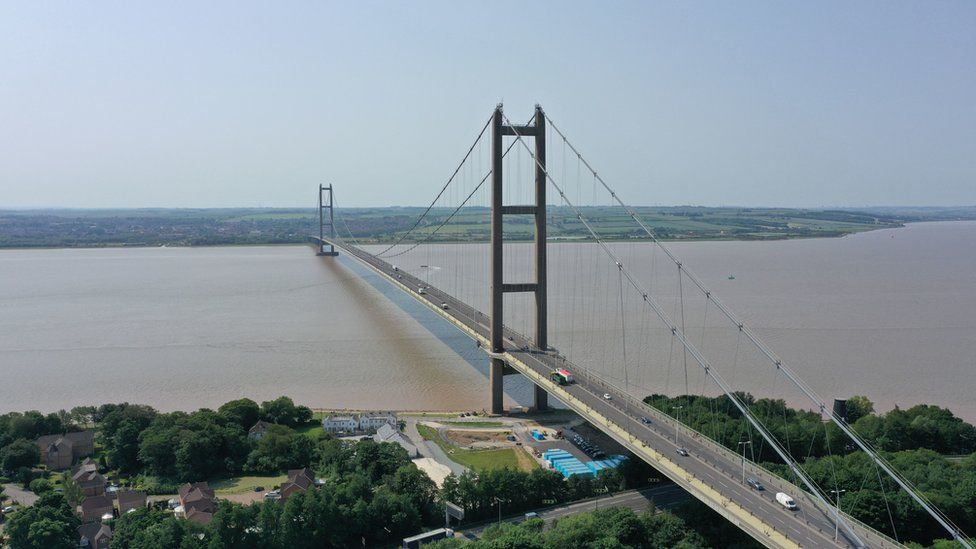 Humber Bridge staff need more suicide prevention training - coroner ...