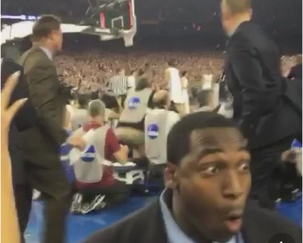 NCAA: Is this the greatest basketball finish ever? - BBC Sport