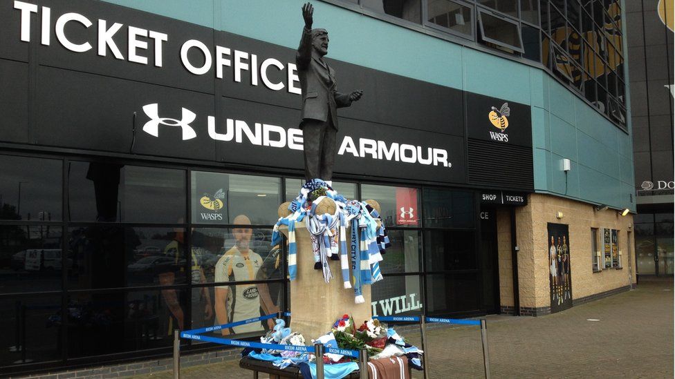 Coventry road Phoenix Way to be named after Jimmy Hill - BBC News