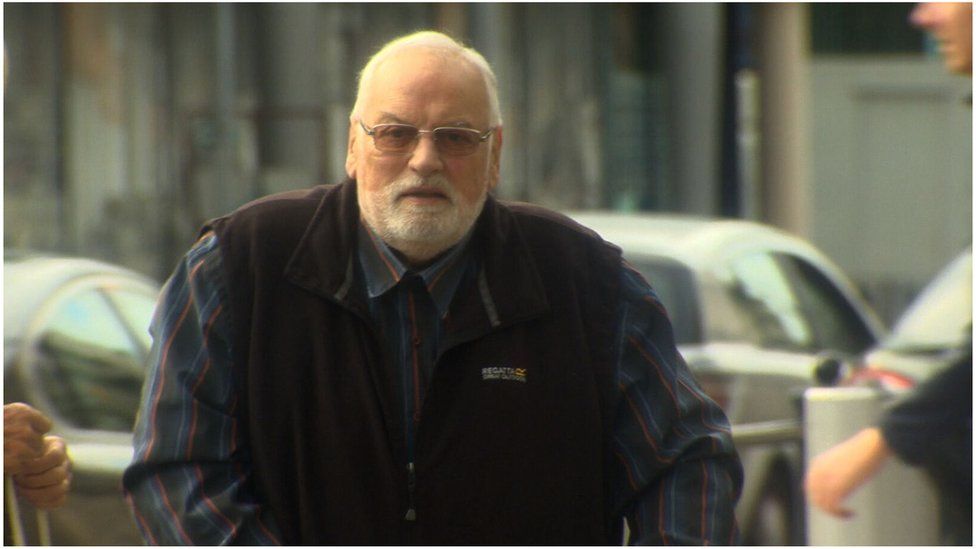 Belfast Trust's 'deep regret' over abuse case handling - BBC News