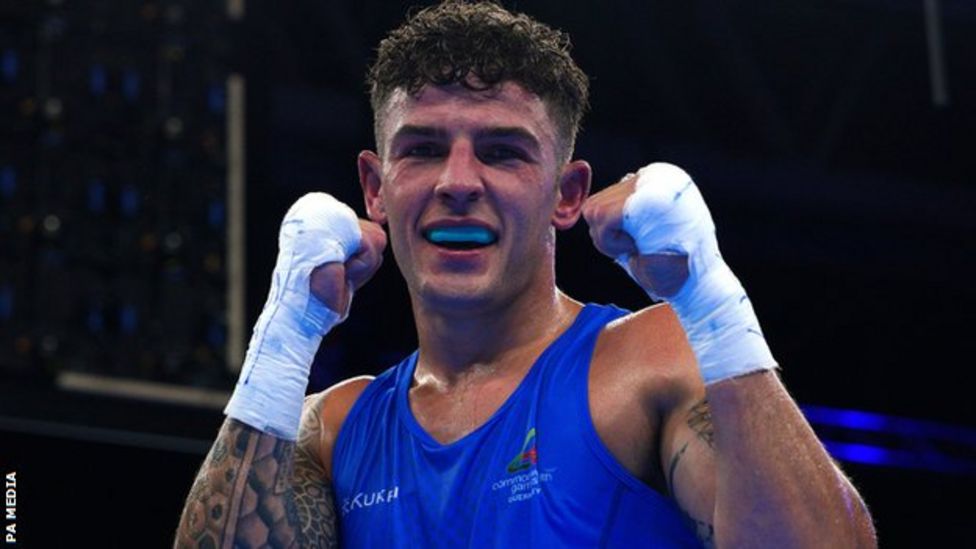 Commonwealth Games: Guernsey's Lucy Beere makes bowls semi-finals - BBC ...