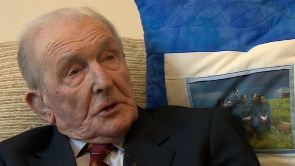 German call to honour Dambuster George 'Johnny' Johnson - BBC News