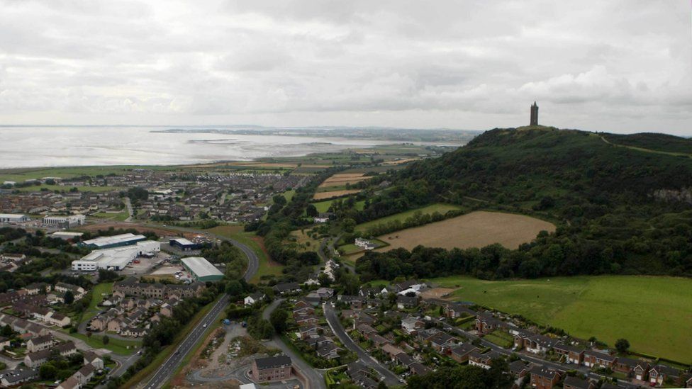 Scrabo Tower reopens to the public - BBC News
