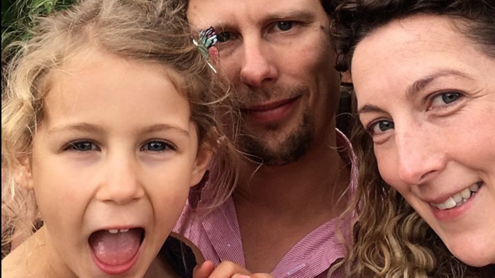 Coronavirus: Helping those with autism during lockdown - BBC News