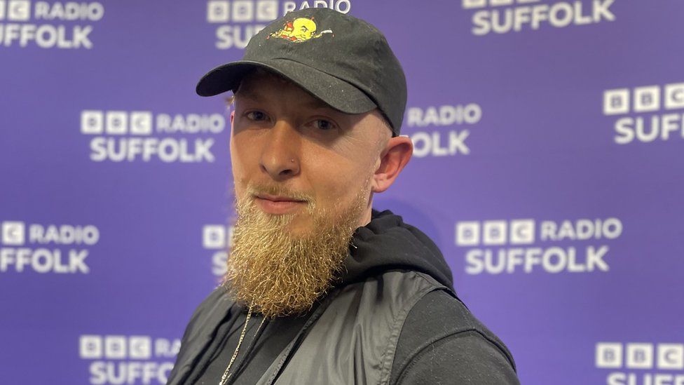 Seekah Lytess: Rapper's life a whirlwind after Dog House success - BBC News