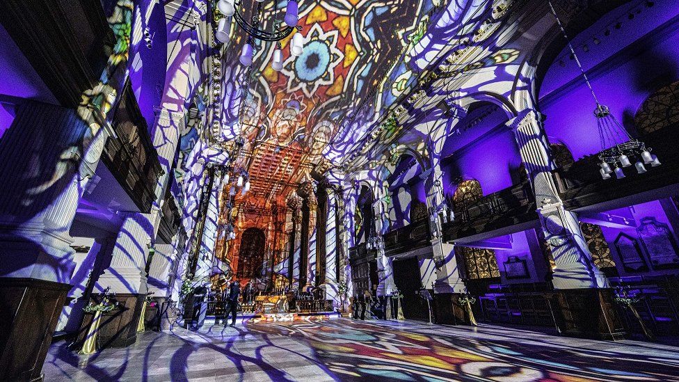 Birmingham Cathedral light show to tell windows story - BBC News