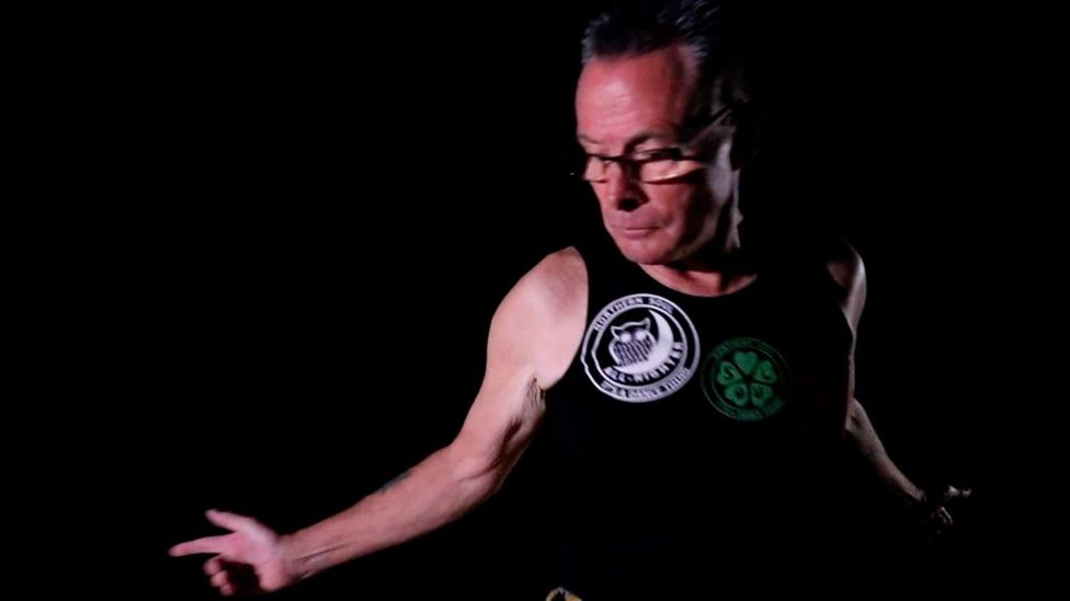 Soul Boy: The teen who found a home on the dancefloor - BBC News