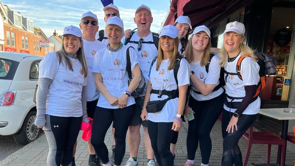 Billericay to Barry walk starts in Gavin and Stacey fan's memory - BBC News