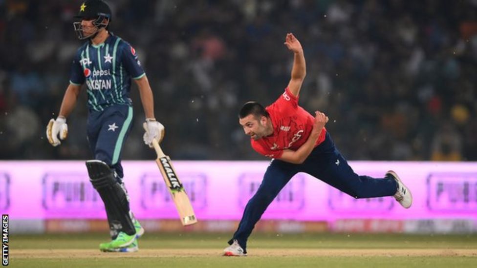 Men's T20 World Cup: Ben Stokes, Jos Buttler & Alex Hales among England's conundrums - BBC Sport