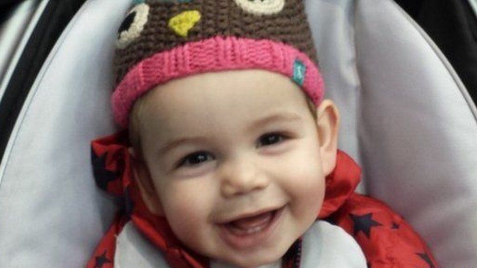 William Mead: Sepsis death baby's mother welcomes campaign - BBC News