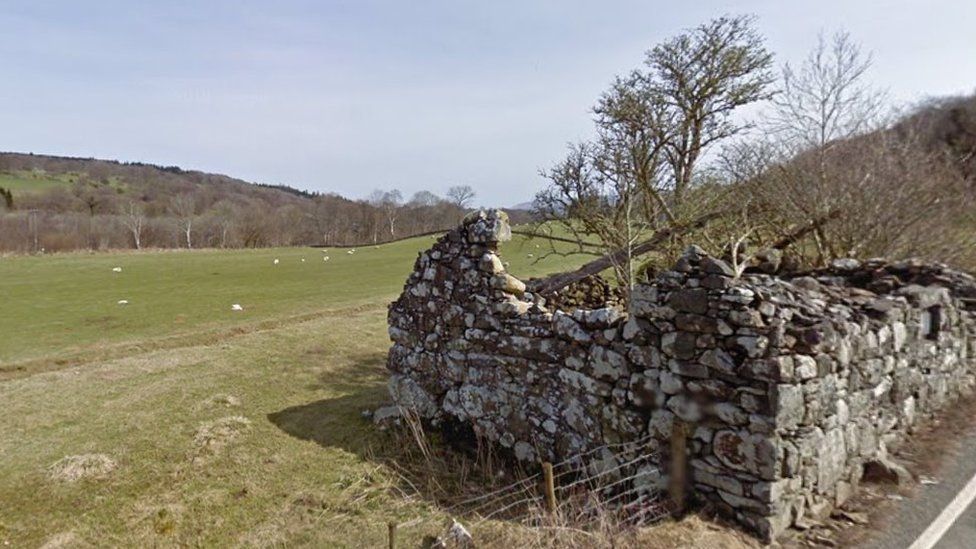 Ieuan Gwynedd: Gŵr a frwydrodd dros ferched Cymru - BBC Cymru Fyw