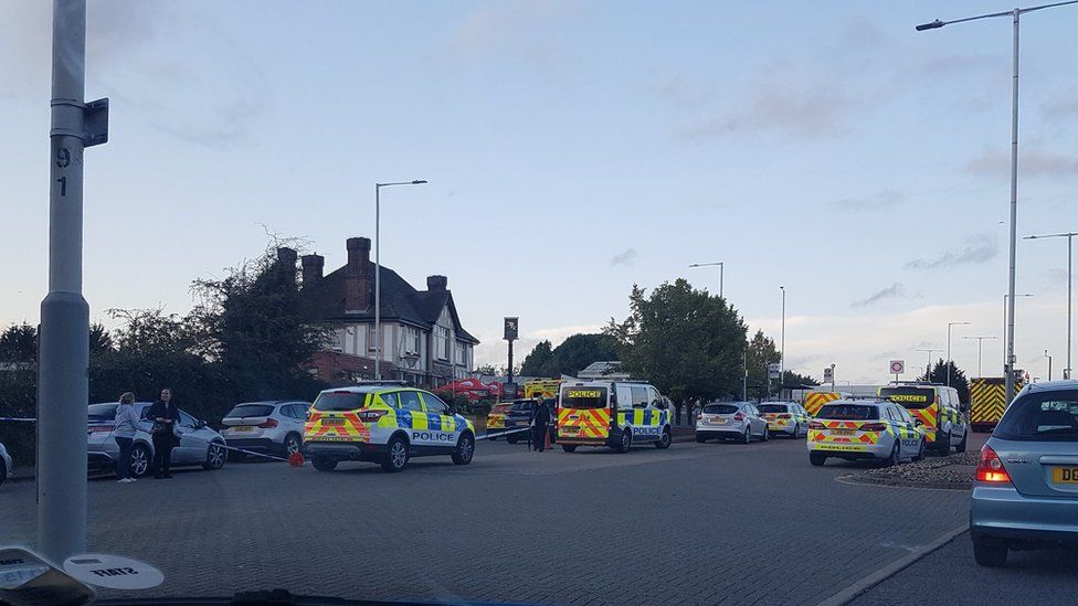 Tashan Daniel: Three held over Hillingdon Tube station killing - BBC News