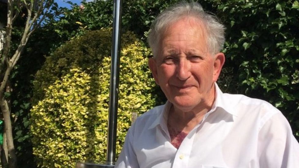 Luton's Vauxhall bombing raid recalled - BBC News