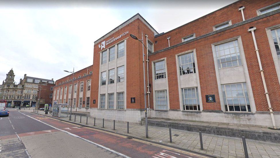 Up to 250 University of Wolverhampton jobs at risk - BBC News