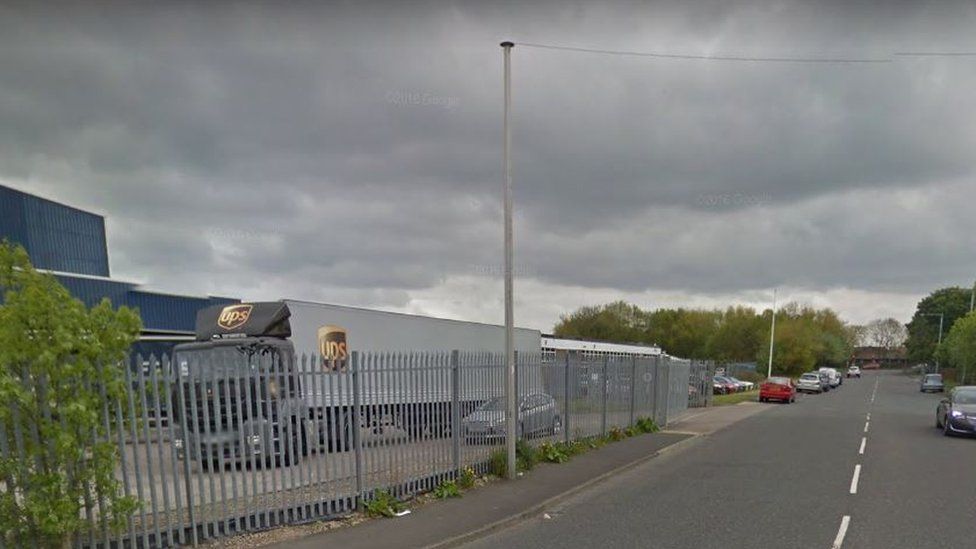 Arrest after woman dies in Blyth collision - BBC News