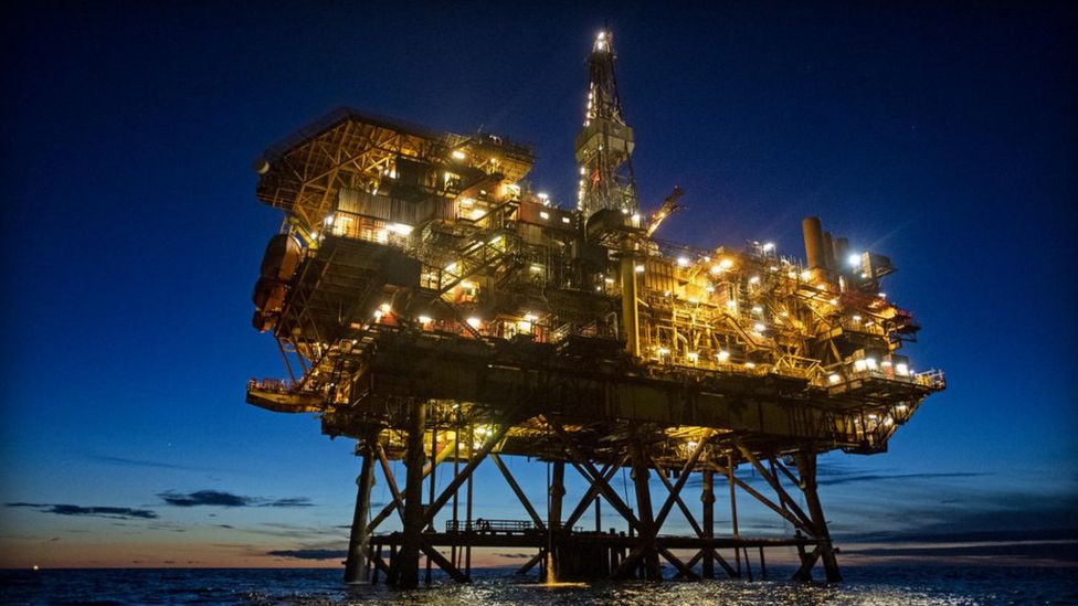 Shell launches Greenpeace legal action over North Sea protests - BBC News