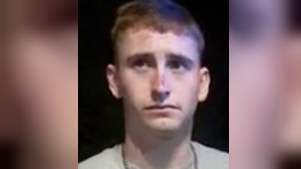 Drug driver Matthew Thomas jailed after crash kills friend - BBC News