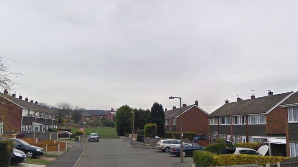 Man stabbed four times by masked attackers in Horwich - BBC News Man stabbed four times by masked attackers in Horwich - BBC News