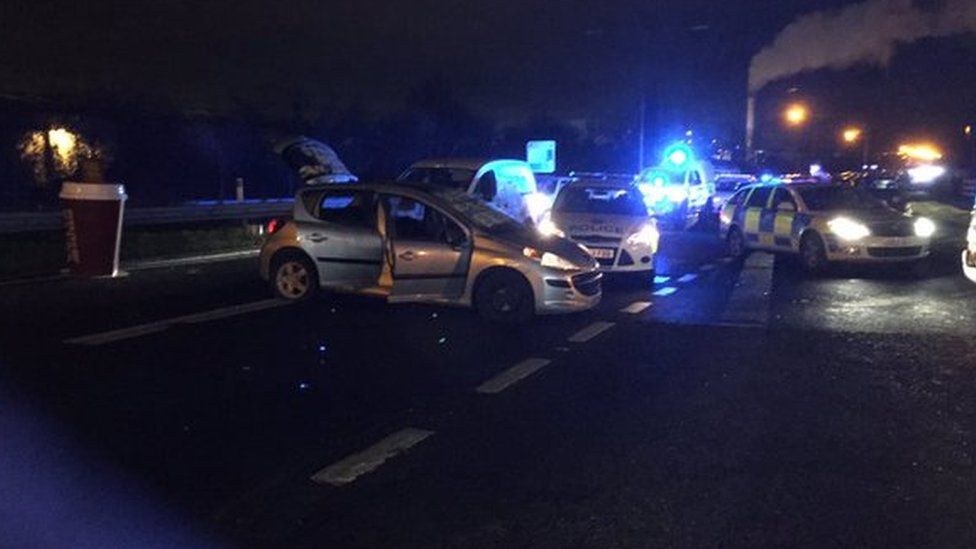 A127 death: Protesters block road after boy, 13, hit by car - BBC News