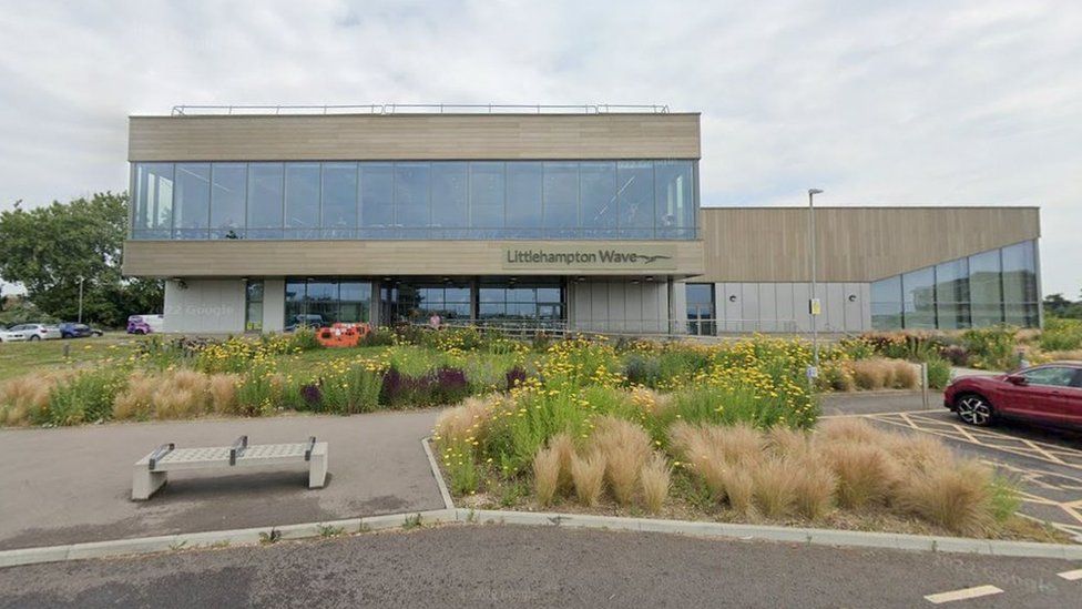 Cost of living crisis: Freedom Leisure drops pool temperatures - BBC News