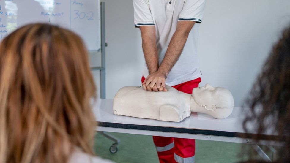 Defibrillators in all state schools by 2023 government say - BBC Newsround