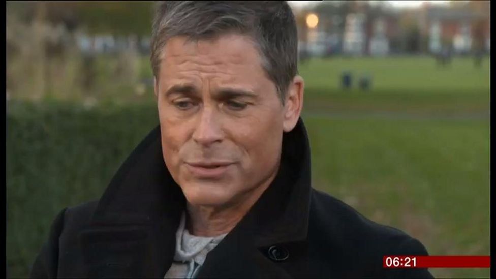 Rob Lowe 'sad and numb' after childhood home burned in wildfires - BBC News