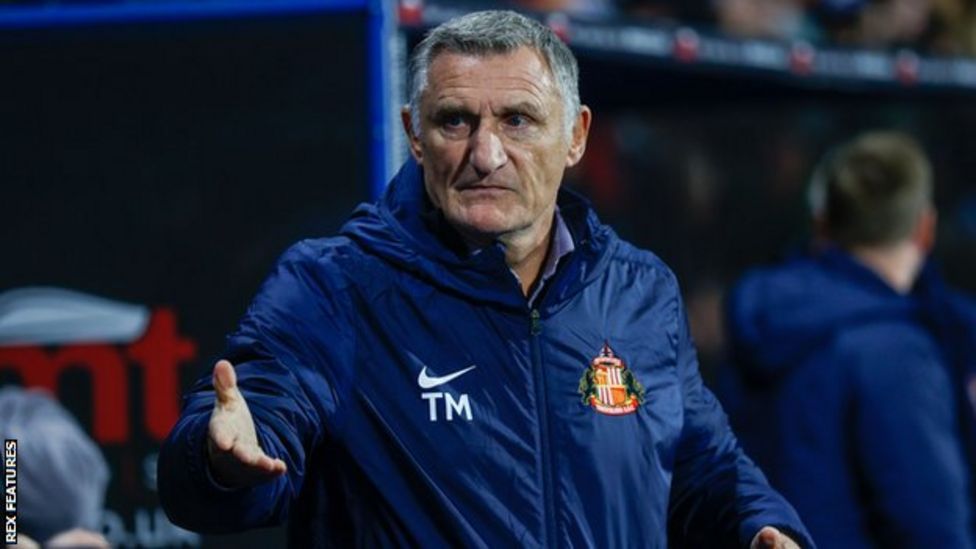 Tony Mowbray: Sunderland manager keen to achieve consistency - BBC Sport