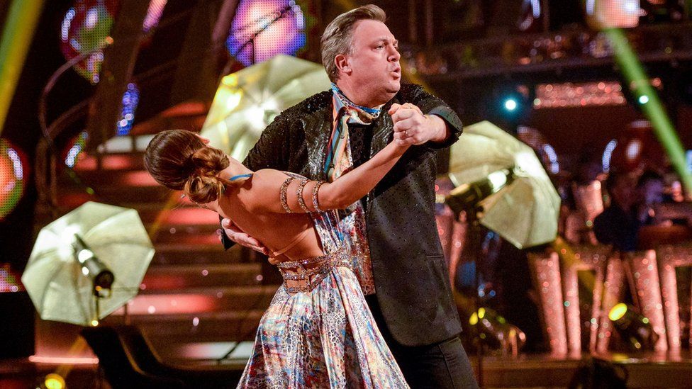 Ed Balls joins Strictly Come Dancing tour - BBC News