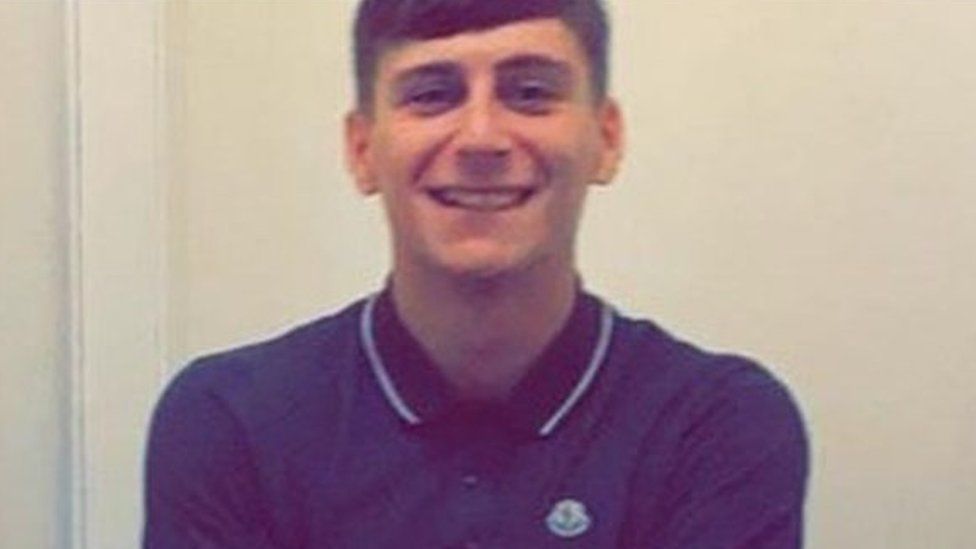 Tameside death: Man jailed for Dylan Keelan's stab murder - BBC News