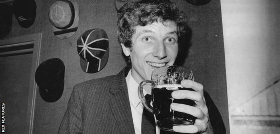 Bob Willis: Tributes after former England cricket captain and Ashes ...