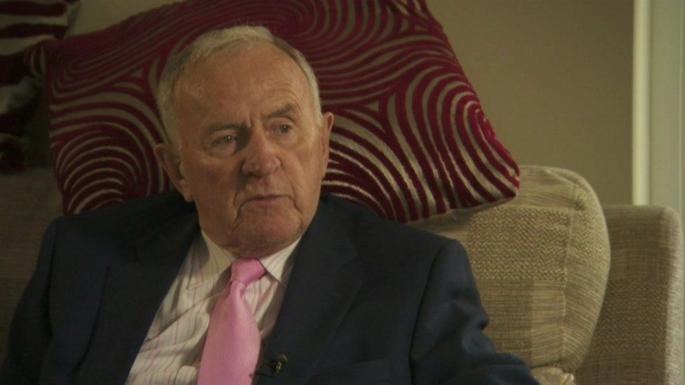 Former NI MPs recall another PM dependent on their votes - BBC News