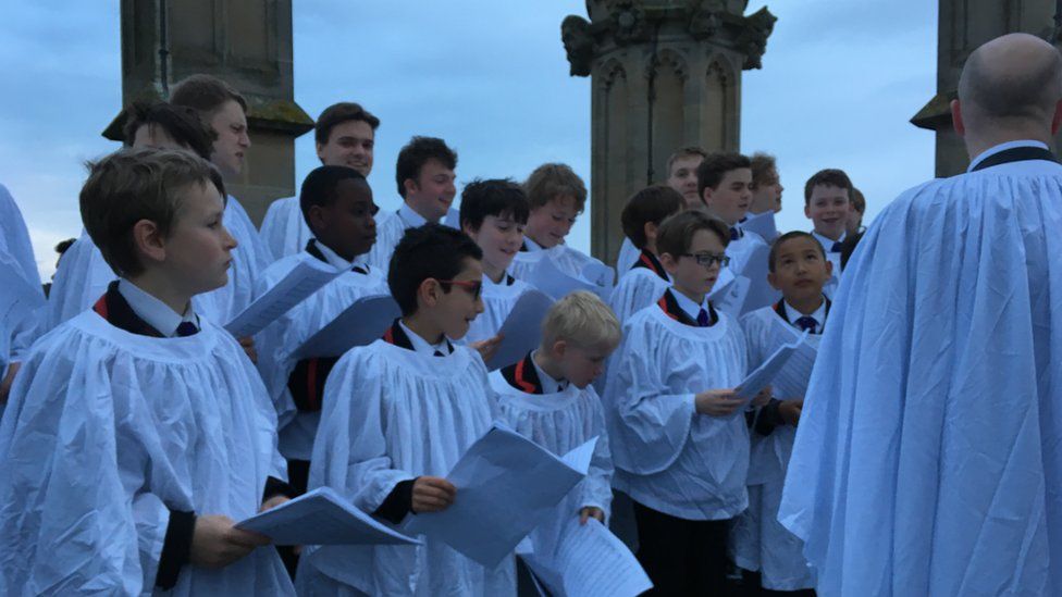 In pictures: Oxford's May Morning - BBC News