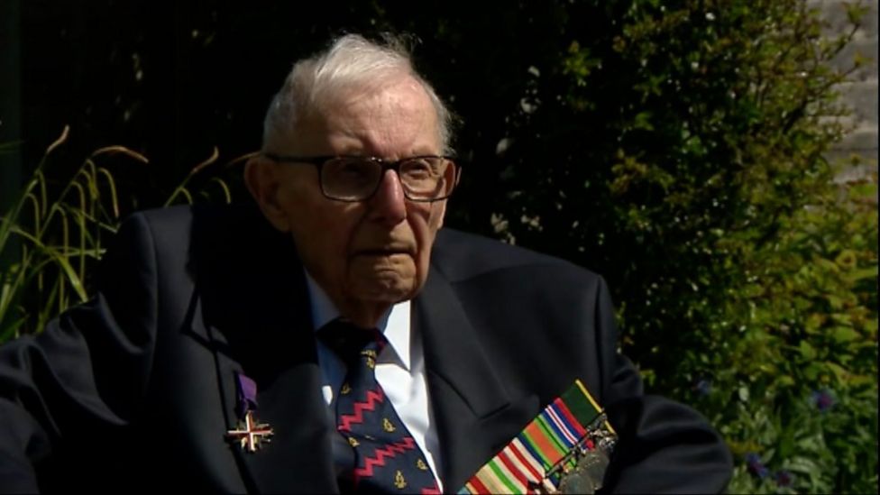 Letter from Dunkirk soldier arrives 80 years later - BBC News