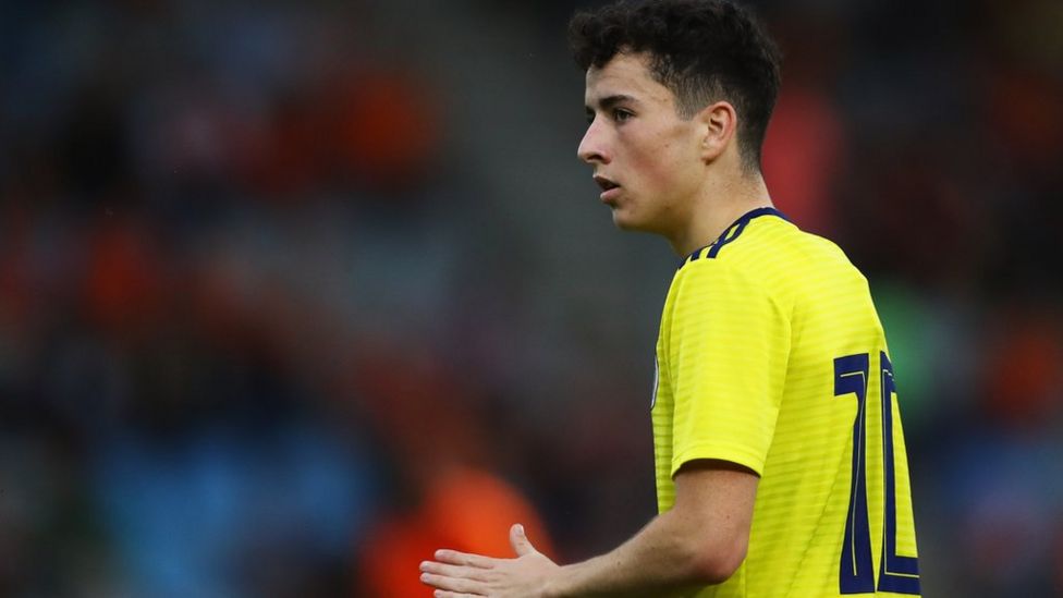 Mikey Johnston: Celtic winger's switch to Republic of Ireland approved ...