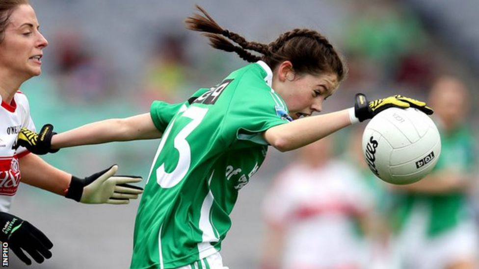 Eimear Smyth: Fermanagh footballer wins April player award - BBC Sport