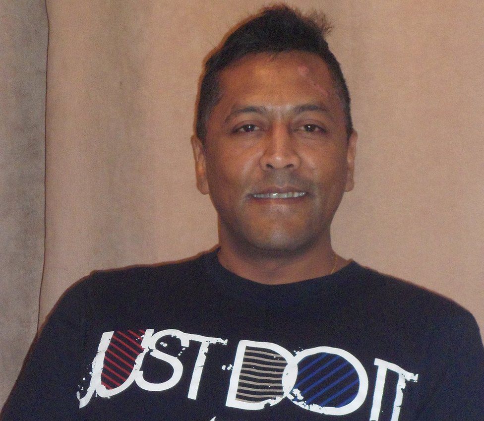 Atul Shah murder: Luton pair jailed for life - BBC News